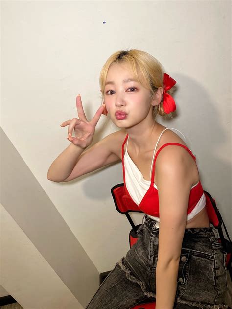 Secret Number Community Post 미리메리크리스마스🎅🏻🎁♥️