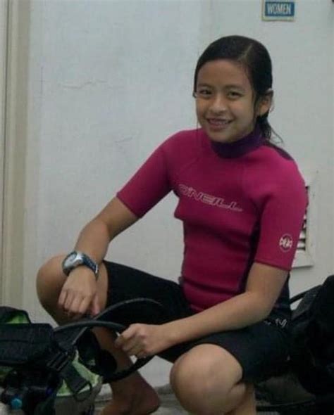 Licensed Scuba Diver Gabbi Garcia Goes Diving With Khalil Ramos And