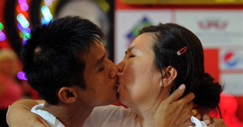 Día Internacional del Beso historia del 13 de abril La Razón
