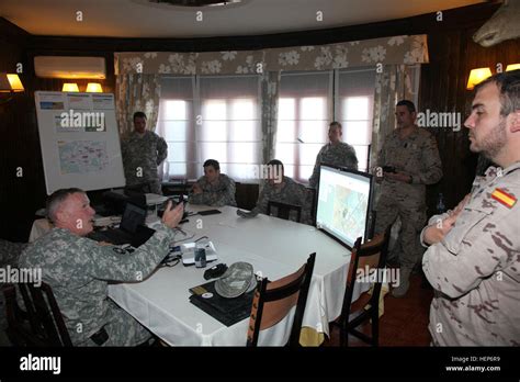 Left Us Army Command Sgt Maj James J Murrin Senior Enlisted