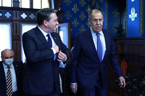 Eu Zet Grote Vraagtekens Bij Contacten Tussen Servië En Rusland