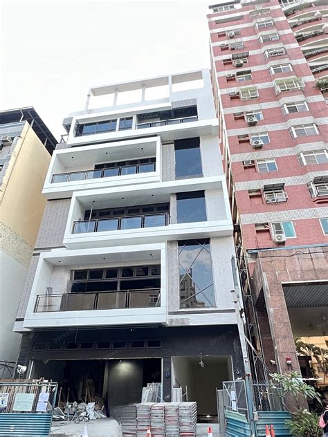 店面 義想天地全新店面大面寬約134米 591租屋網