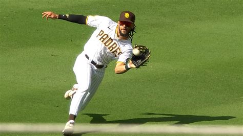 Fernando Tatis Jrs Sliding Grab 09202023 San Diego Padres