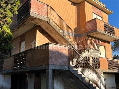 Vendita Villa Unifamiliare In Via Cupa 61 Anzio Riscaldamento Autonomo