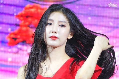 슈퍼스타김케이☆ On Twitter Yein Lovelyz Kpop Girl Groups Kpop Girls