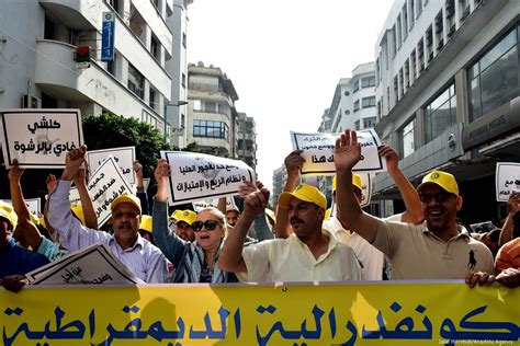 Hundreds Protest Rampant Corruption Bribery In Morocco Middle East