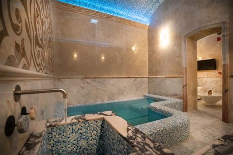 მეფე ერეკლეს აბანო