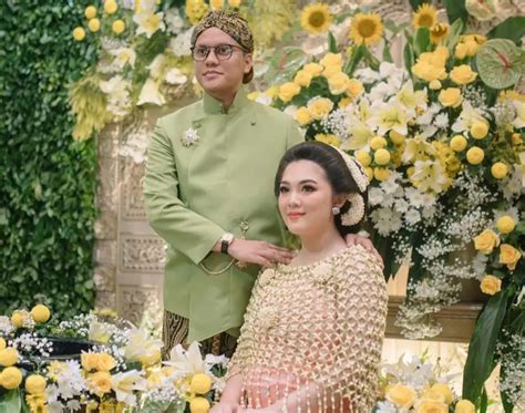 Mengenal Tradisi Mitoni Tradisi 7 Bulanan Adat Jawa Orami
