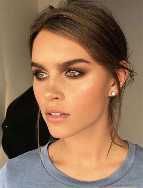 Daytime Smoky Eye Bronze Makeup Look Natural Makeup Eye Makeup