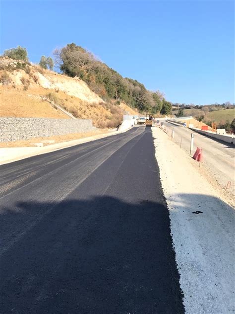 Manciano Messa In Sicurezza Sede Stradale S R Maremmana Gioacchini Edilizia Stradale E