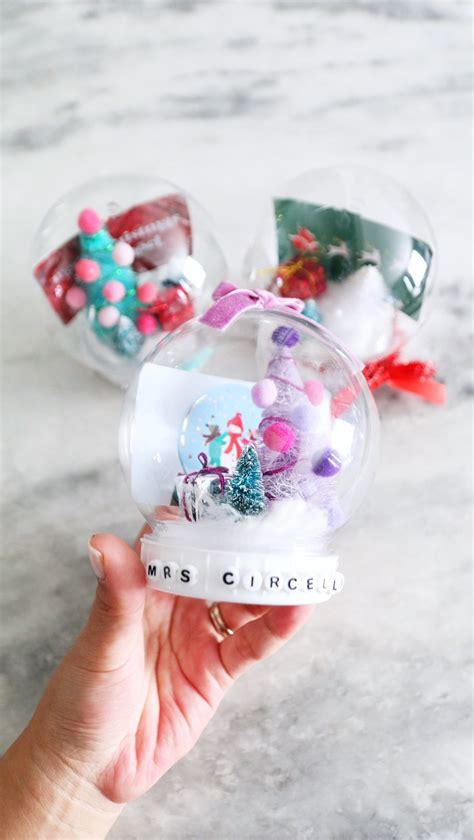 Diy Snow Globe T Card Diy Snow Globe Christmas Card With Photo