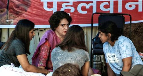 New Delhi Congress Leader Priyanka Gandhi At Jantar Mantar During