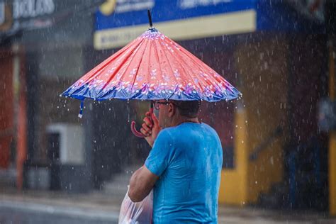 Fortaleza Registra Maior Chuva Do Ce E Estado Tem Novo Aviso De Perigo