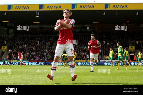 Arsenals Aaron Ramsey Celebrates Scoring His Teams Opening Goal Hi Res