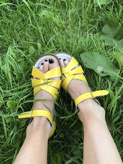 Sally Carmans Feet