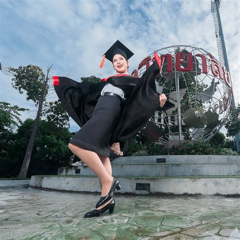 ค่าเทอม หลักสูตรปริญญาตรี ปริญญาโท มหาวิทยาลัยกรุงเทพธนบุรี