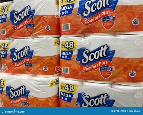 Food Lion Grocery Store Scott Paper Towels Editorial Stock Image Image Of Georgia Display