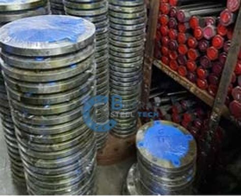 ASTM A105 SS 304 Sorf Flange For Oil Industry Size 1 5 Inch At Rs