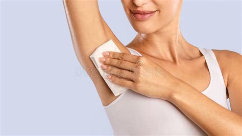 Closeup Of Unrecognizable Young Woman Wiping Armpit Stock Image Image Of Perspiration Care