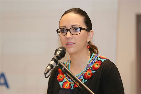 “el Derecho A La Salud Ha Ministerio De Salud Pública