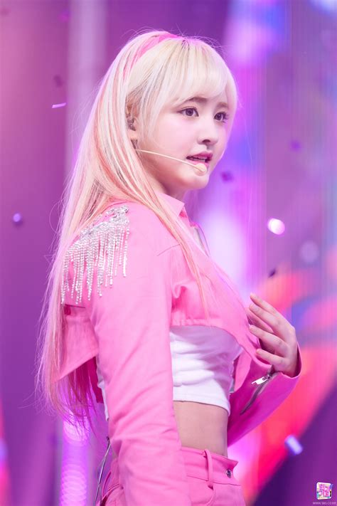 220424 Ive Liz ‘love Dive At Inkigayo Kpopping