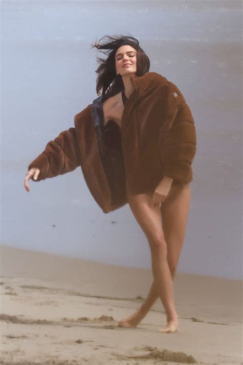 Kendall Jenner Beach Photoshoot In Malibu 09032021 • Celebmafia