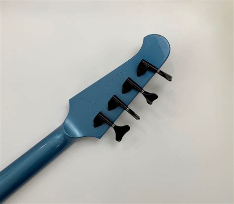 Thunderbird Studio Non Reverse Gibson Audiofanzine