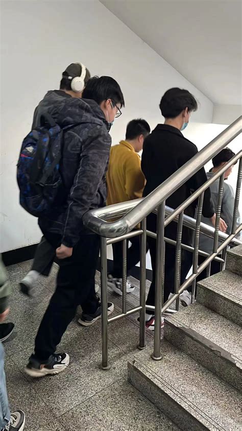 我院开展消防演练活动 土木工程学院