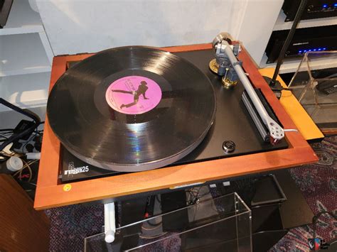 REGA PLANAR 25 With Ortofon 2M Red Photo 4214797 US Audio Mart