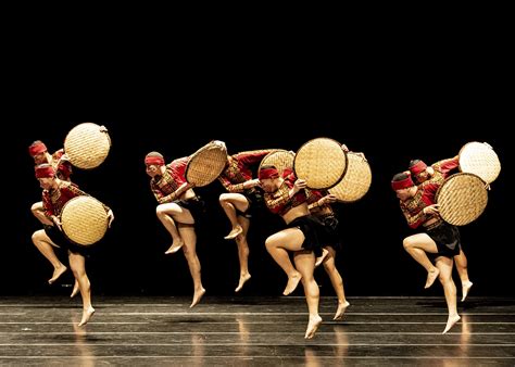 111年首屆全國學生舞蹈比賽特優團隊展演