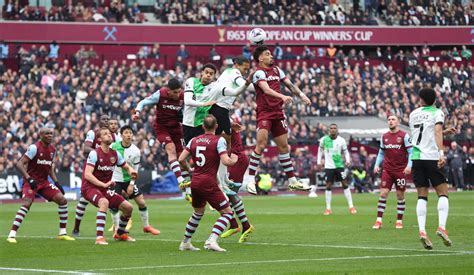West Ham Dealt True Hammer Blow As Player Suffers Nasty Looking Injury