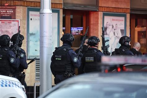 Ataque masivo deja seis muertos en centro comercial en Sídney Fuser News