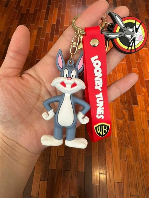 Llavero De Goma De Looney Tunes Bugs Bunny Alto