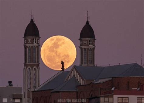 Photos Of The Blue Supermoon To Appreciate Before It Happens Again In Bored Panda