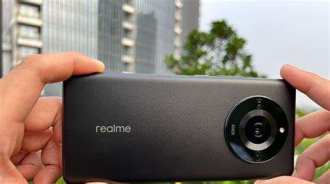Review Realme Pro G Bertenaga Dalam Performa Penuh Gaya Untuk Penggunanya