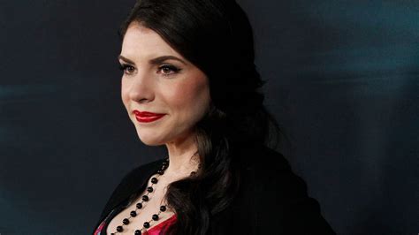 Stephenie Meyer To Publish A New ‘twilight Book ‘midnight Sun The New York Times