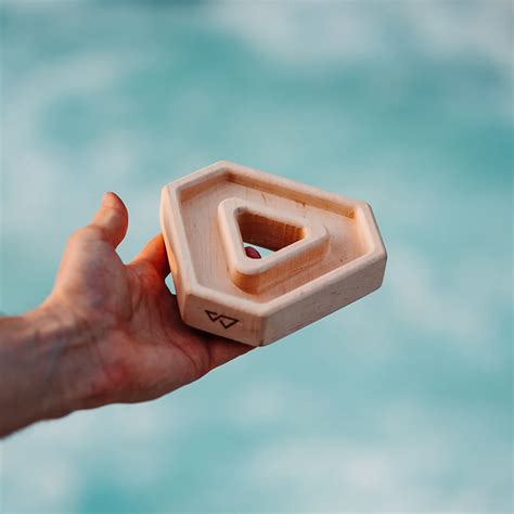 Helix Small Hangboard Train Finger Strength Anywhere Dudes Vs Gravity