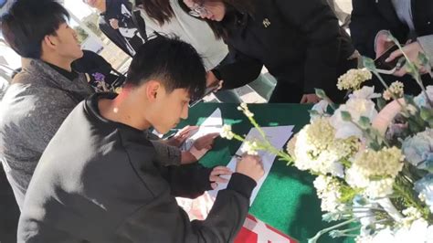 园艺与植物保护学院“灵澜花社”举行纳新活动 园艺与植物保护学院