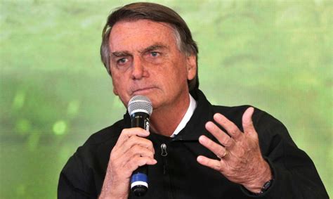 Bolsonaro cita Tarcísio e Zema como presidenciáveis para 2026