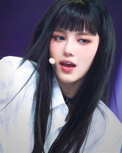Cool Girl Cute Girls Asian Makeup Two Faces Celebs Celebrities