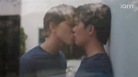 Fuzzykittydinosaur On Tumblr