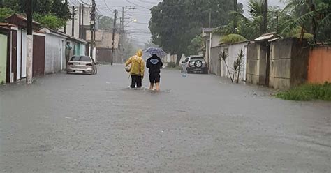Chuva Causa Alagamentos E Transtornos No Norte Fluminense