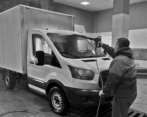Ремонт Форд Транзит. Автосервис Ford Transit в Москве