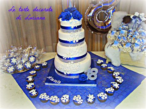 Le Torte Decorate Torta 18 Anni Rose Blu E Fiocchi Di Neve