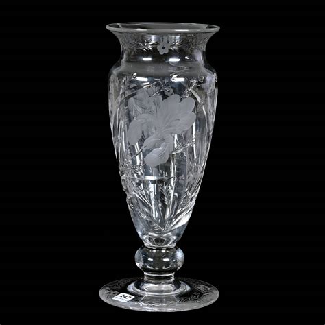 Pedestal Vase Abcg Signed Hawkes Gravic Iris Auction
