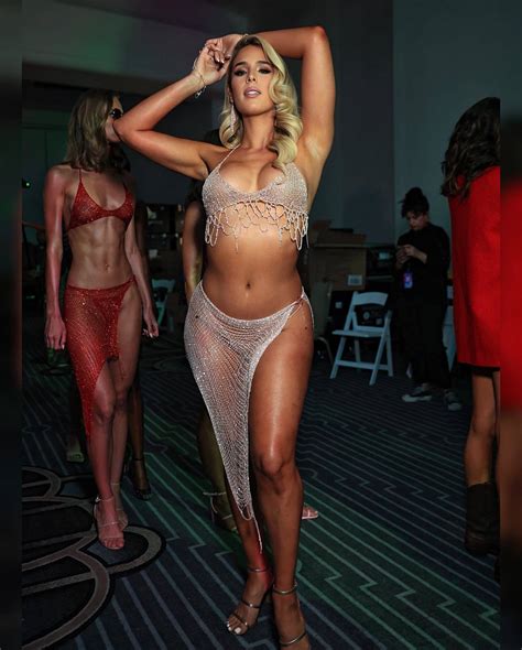 Carmen Carrera Wikifeet