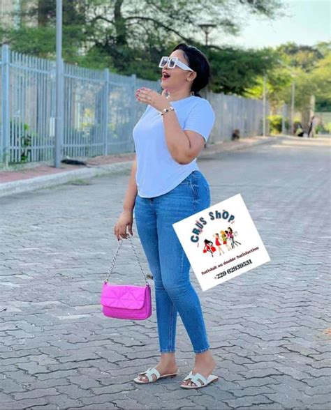 Pin By Tee Lynda On Jeans Popular Spring Outfits Plus Size Summer