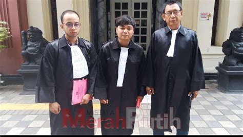 Pledoi Terdakwa Sofyan Hadi Kuasa Hukum Sebut Dakwaan Jaksa Janggal Media Merah Putih