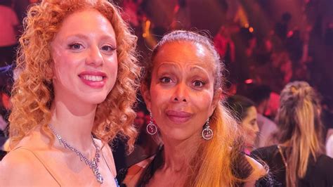 Anna Ermakovas Zukunfts Pläne Gefallen Mutter Angela Gar Nicht