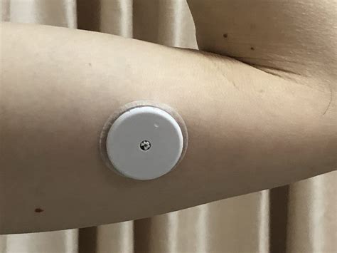 「freestyleリブレ」自動血糖値測定器を使ってみました。 Hidamari